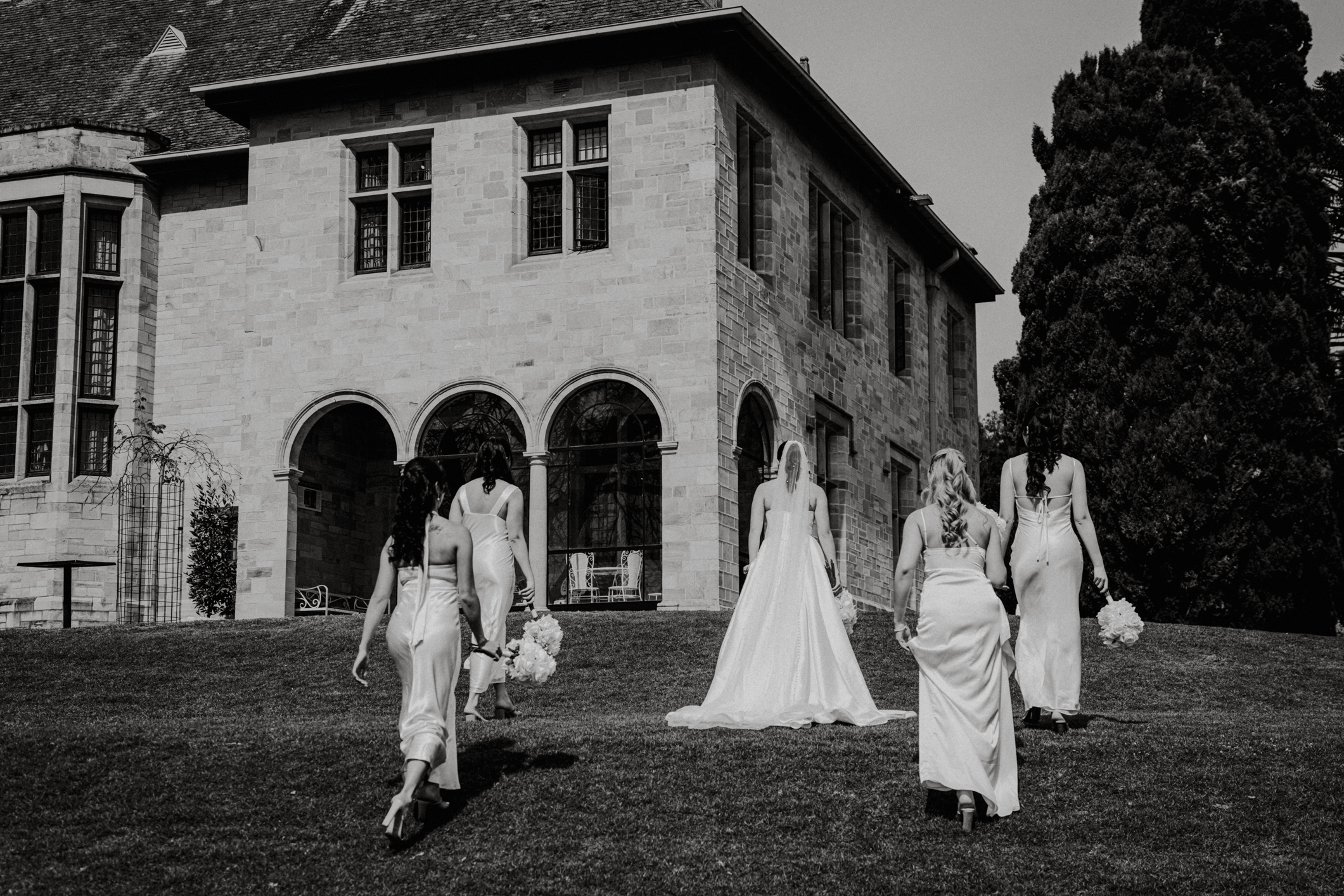 Daniel & Tina – The ‘Fashion Editorial’ Wedding & Pre-Wedding – Jackie TRAN